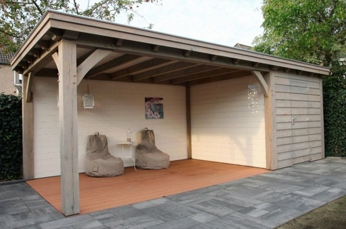 Een houten overkapping op maat - Van Hout tuinprojecten